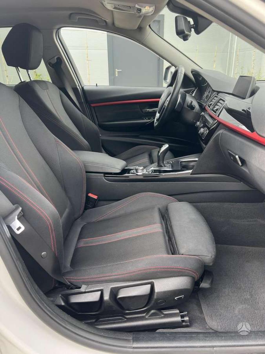White BMW 320 2016 in Utena, with an engine capacity of 2.00 L and mileage of 281 thousand km for 9350 €, photo 34 on AUTOMOTO.COM.LV