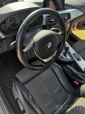 White BMW 320 2016 in Riga, with an engine capacity of 2.00 L and mileage of 300 thousand km for 9900 €, photo 11 on AUTOMOTO.COM.LV