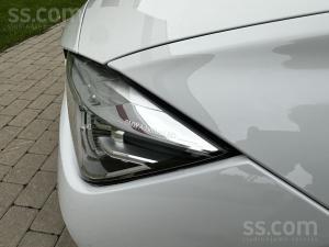 White BMW 320 2016 in Riga, with an engine capacity of 2.00 L and mileage of 270 thousand km for 9700 €, photo 6 on AUTOMOTO.COM.LV