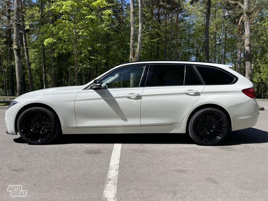 White BMW 320 2017 in Palanga, with an engine capacity of 2.00 L and mileage of 120 thousand km for 13800 €, photo 3 on AUTOMOTO.COM.LV