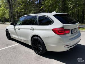 White BMW 320 2017 in Palanga, with an engine capacity of 2.00 L and mileage of 120 thousand km for 13800 €, photo 5 on AUTOMOTO.COM.LV