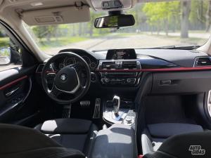 White BMW 320 2017 in Palanga, with an engine capacity of 2.00 L and mileage of 120 thousand km for 13800 €, photo 15 on AUTOMOTO.COM.LV