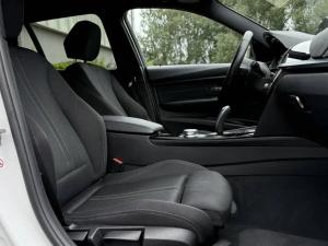 Balts BMW 320 2017 Rīga, ar dzinēja tilpumu 2.00 L un nobraukumu 215 tūkst. km par 12990 €, foto 11 vietnē AUTOMOTO.COM.LV