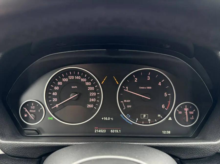 Balts BMW 320 2017 Rīga, ar dzinēja tilpumu 2.00 L un nobraukumu 215 tūkst. km par 12990 €, foto 15 vietnē AUTOMOTO.COM.LV