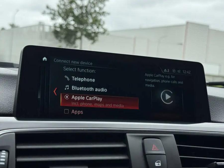 Balts BMW 320 2017 Rīga, ar dzinēja tilpumu 2.00 L un nobraukumu 215 tūkst. km par 12990 €, foto 21 vietnē AUTOMOTO.COM.LV