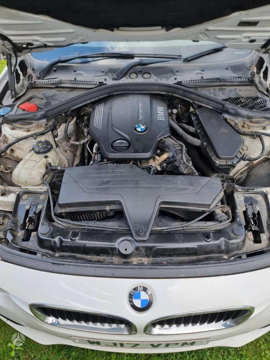 White BMW 320 2017 in Jonava, with an engine capacity of 2.00 L and mileage of 136 thousand km for 3699 €, photo 16 on AUTOMOTO.COM.LV