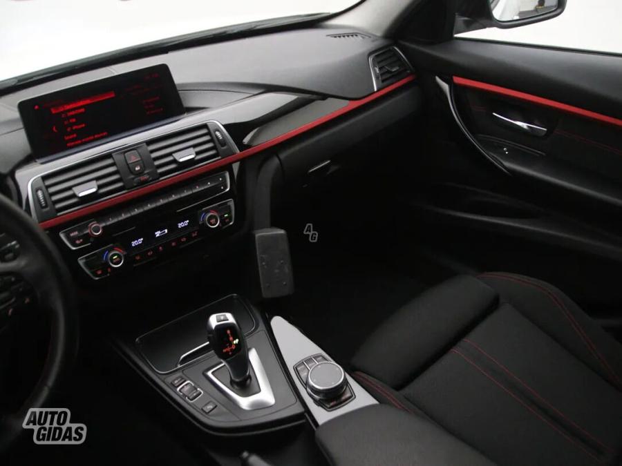 White BMW 320 2018 in Vilnius, with an engine capacity of 2.00 L and mileage of 207 thousand km for 13599 €, photo 22 on AUTOMOTO.COM.LV