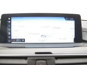 White BMW 320 2018 in Vilnius, with an engine capacity of 2.00 L and mileage of 207 thousand km for 13599 €, photo 25 on AUTOMOTO.COM.LV