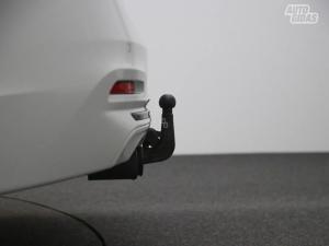 White BMW 320 2018 in Vilnius, with an engine capacity of 2.00 L and mileage of 207 thousand km for 13599 €, photo 30 on AUTOMOTO.COM.LV