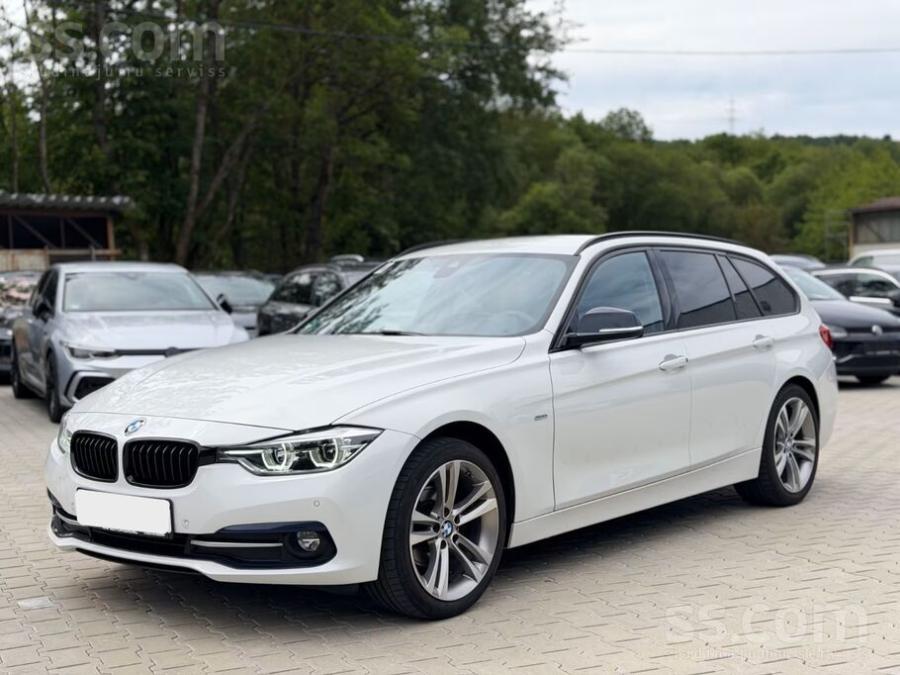 White BMW 320 2018 in Riga, with an engine capacity of 2.00 L and mileage of 218 thousand km for 13555 €, photo 3 on AUTOMOTO.COM.LV