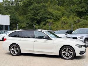 White BMW 320 2018 in Riga, with an engine capacity of 2.00 L and mileage of 218 thousand km for 13555 €, photo 5 on AUTOMOTO.COM.LV