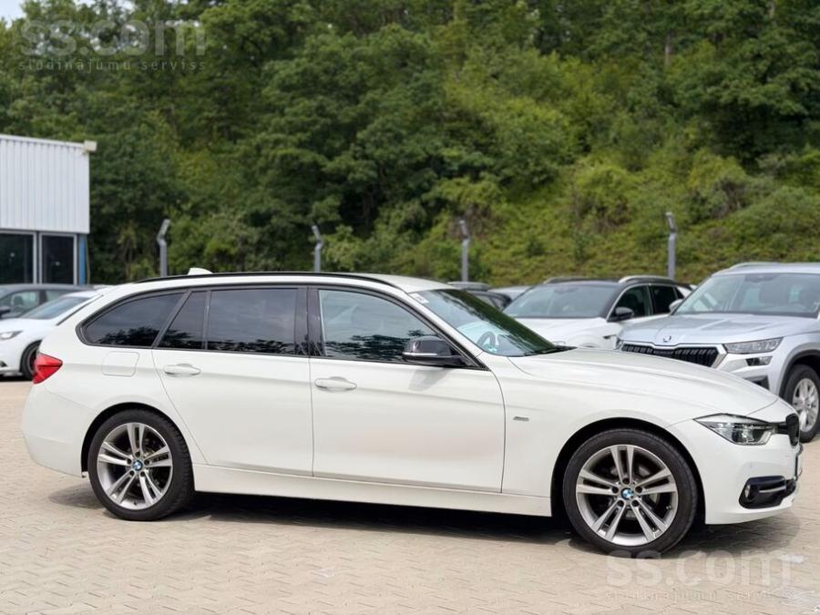 White BMW 320 2018 in Riga, with an engine capacity of 2.00 L and mileage of 218 thousand km for 13555 €, photo 5 on AUTOMOTO.COM.LV