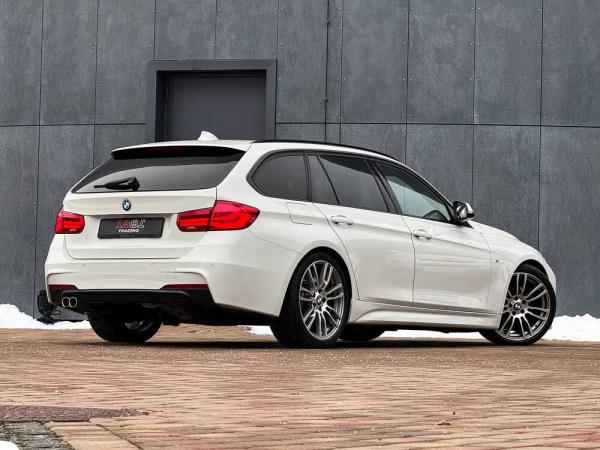 White BMW 320 2018 in Riga, with an engine capacity of 2.00 L and mileage of 151 thousand km for 11000 €, photo 4 on AUTOMOTO.COM.LV