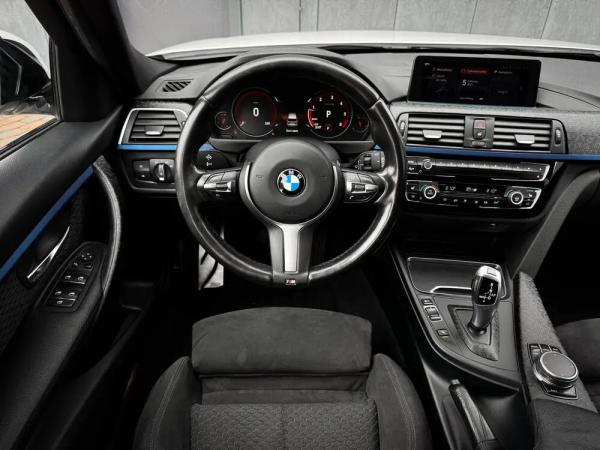 White BMW 320 2018 in Riga, with an engine capacity of 2.00 L and mileage of 151 thousand km for 11000 €, photo 10 on AUTOMOTO.COM.LV