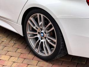 Balts BMW 320 2018 Rīga, ar dzinēja tilpumu 2.00 L un nobraukumu 151 tūkst. km par 11000 €, foto 12 vietnē AUTOMOTO.COM.LV