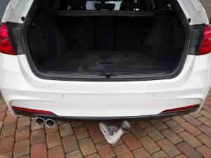 Balts BMW 320 2018 Rīga, ar dzinēja tilpumu 2.00 L un nobraukumu 151 tūkst. km par 11000 €, foto 28 vietnē AUTOMOTO.COM.LV