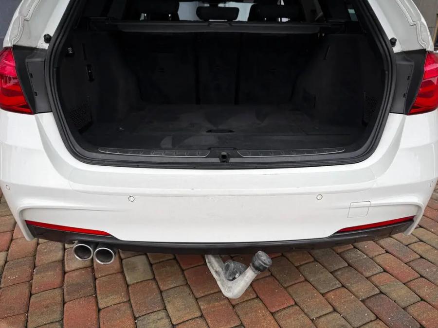 Balts BMW 320 2018 Rīga, ar dzinēja tilpumu 2.00 L un nobraukumu 151 tūkst. km par 11000 €, foto 28 vietnē AUTOMOTO.COM.LV