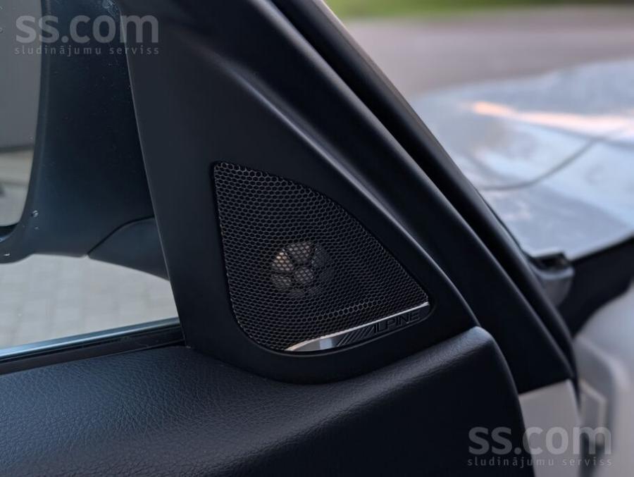 Balts BMW 320 2018 Jūrmala, ar dzinēja tilpumu 2.00 L un nobraukumu 0 tūkst. km par 10950 €, foto 28 vietnē AUTOMOTO.COM.LV