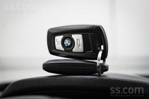 Balts BMW 320 2018 Rīga, ar dzinēja tilpumu 2.00 L un nobraukumu 177 tūkst. km par 16950 €, foto 31 vietnē AUTOMOTO.COM.LV