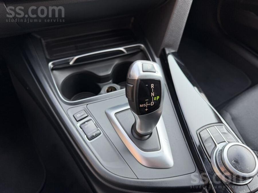Balts BMW 320 2018 Rēzekne, ar dzinēja tilpumu 2.00 L un nobraukumu 278 tūkst. km par 9990 €, foto 20 vietnē AUTOMOTO.COM.LV