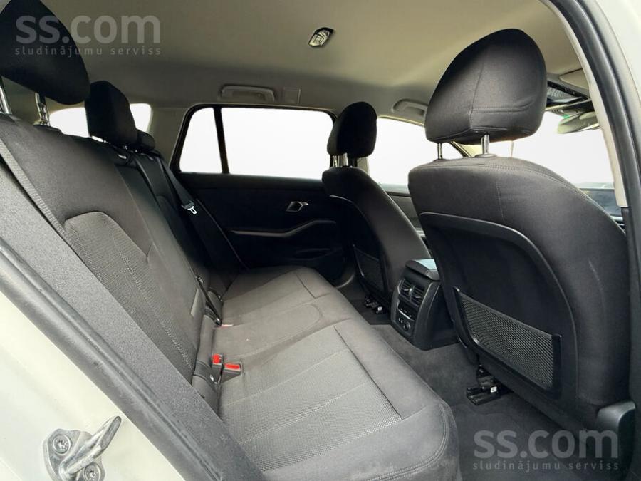 Balts BMW 320 2019 Rīga, ar dzinēja tilpumu 2.00 L un nobraukumu 254 tūkst. km par 15200 €, foto 13 vietnē AUTOMOTO.COM.LV