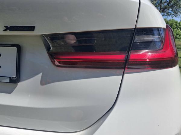 Balts BMW 320 2019 Tallina, ar dzinēja tilpumu 2.00 L un nobraukumu 190 tūkst. km par 21100 €, foto 8 vietnē AUTOMOTO.COM.LV