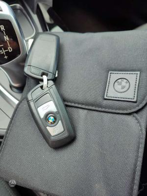 Balts BMW 320 2019 Marijampole, ar dzinēja tilpumu 2.00 L un nobraukumu 320 tūkst. km par 8800 €, foto 12 vietnē AUTOMOTO.COM.LV