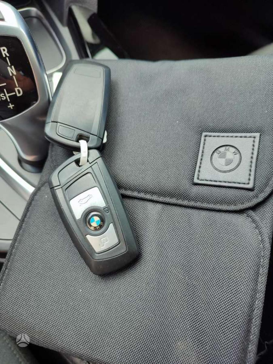Balts BMW 320 2019 Marijampole, ar dzinēja tilpumu 2.00 L un nobraukumu 320 tūkst. km par 8800 €, foto 12 vietnē AUTOMOTO.COM.LV
