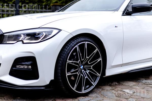 White BMW 320 2019 in Riga, with an engine capacity of 2.00 L and mileage of 181 thousand km for 20800 €, photo 9 on AUTOMOTO.COM.LV