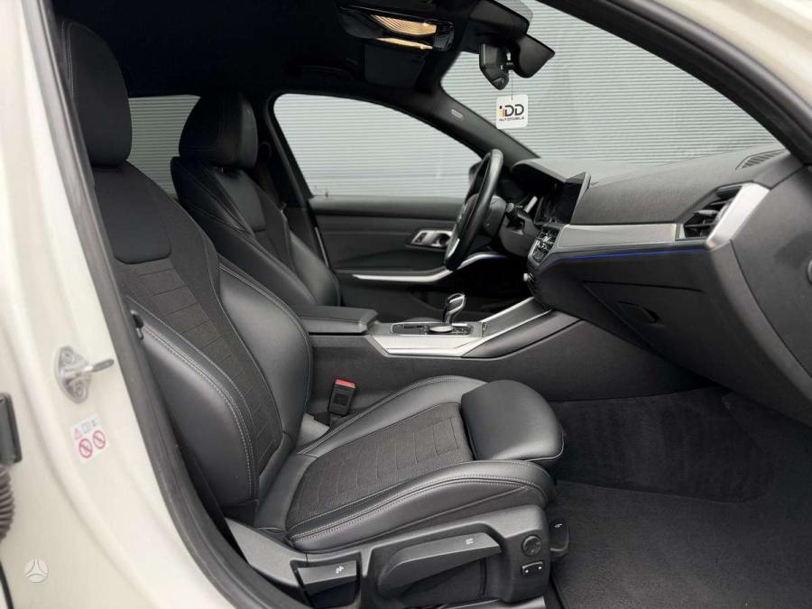 White BMW 320 2019 in Kaunas, with an engine capacity of 2.00 L and mileage of 221 thousand km for 17990 €, photo 18 on AUTOMOTO.COM.LV