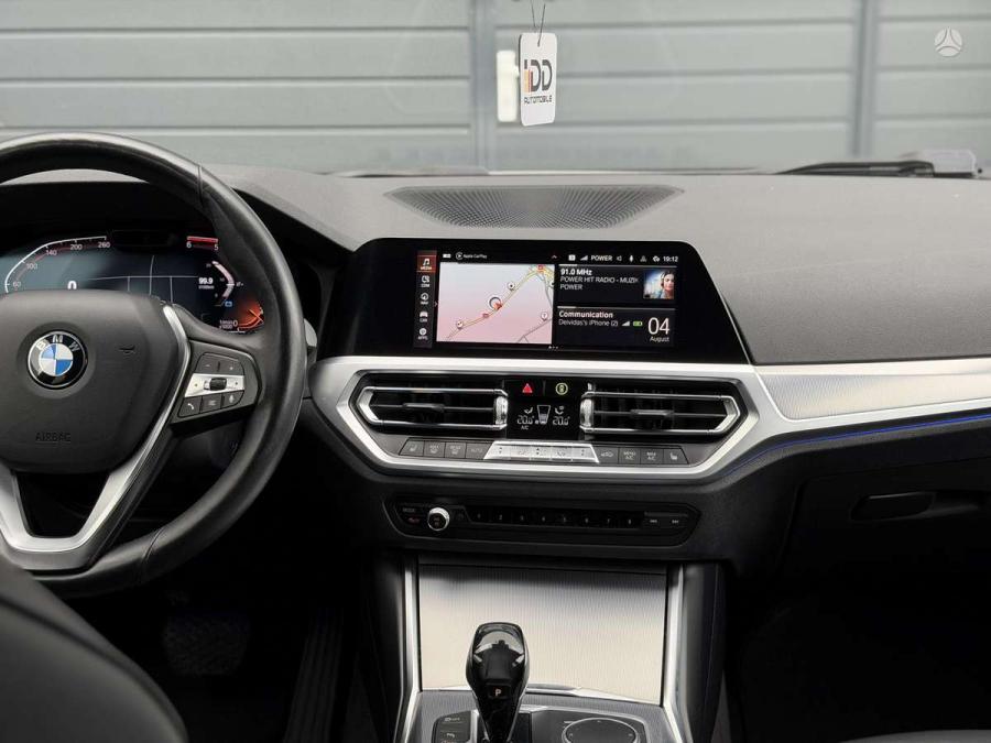 White BMW 320 2019 in Kaunas, with an engine capacity of 2.00 L and mileage of 221 thousand km for 17990 €, photo 20 on AUTOMOTO.COM.LV