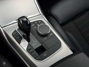 White BMW 320 2019 in Kaunas, with an engine capacity of 2.00 L and mileage of 221 thousand km for 17990 €, photo 36 on AUTOMOTO.COM.LV