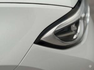 White BMW 320 2019 in Kaunas, with an engine capacity of 2.00 L and mileage of 221 thousand km for 17990 €, photo 39 on AUTOMOTO.COM.LV