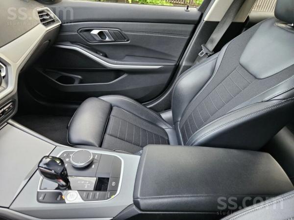 White BMW 320 2019 in Riga, with an engine capacity of 2.00 L and mileage of 253 thousand km for 17950 €, photo 9 on AUTOMOTO.COM.LV