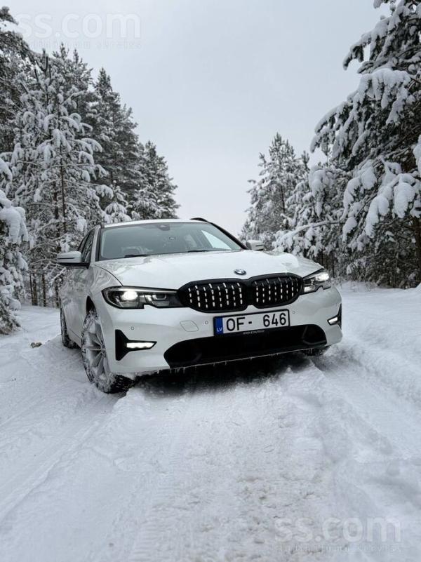 White BMW 320 2020 in Daugavpils, with an engine capacity of 2.00 L and mileage of 223 thousand km for 19000 €, photo 1 on AUTOMOTO.COM.LV