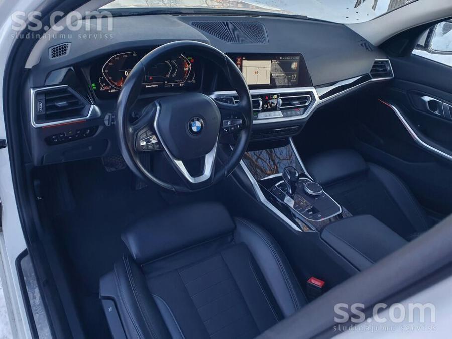 Белый БМВ 320 2020 в Даугавпилс, объемом двигателя 2.00 л и пробегом 223 тыс. км за 19000 €, фото 4 на AUTOMOTO.COM.LV