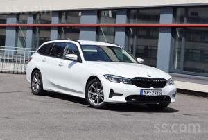 White BMW 320 2020 in Riga, with an engine capacity of 2.00 L and mileage of 184 thousand km for 17480 €, photo  on AUTOMOTO.COM.LV