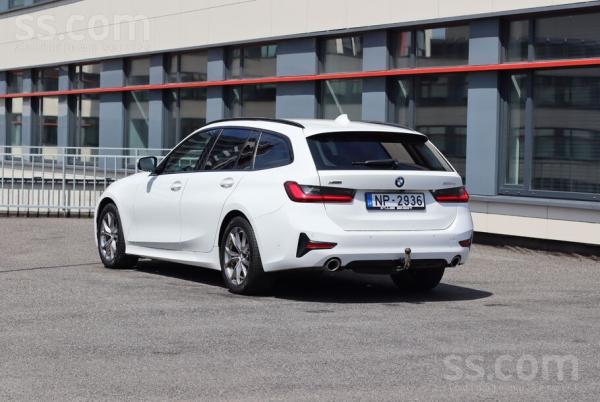 Balts BMW 320 2020 Rīga, ar dzinēja tilpumu 2.00 L un nobraukumu 184 tūkst. km par 17480 €, foto 4 vietnē AUTOMOTO.COM.LV
