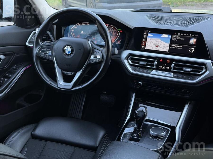 White BMW 320 2020 in Riga, with an engine capacity of 2.00 L and mileage of 184 thousand km for 17480 €, photo 12 on AUTOMOTO.COM.LV