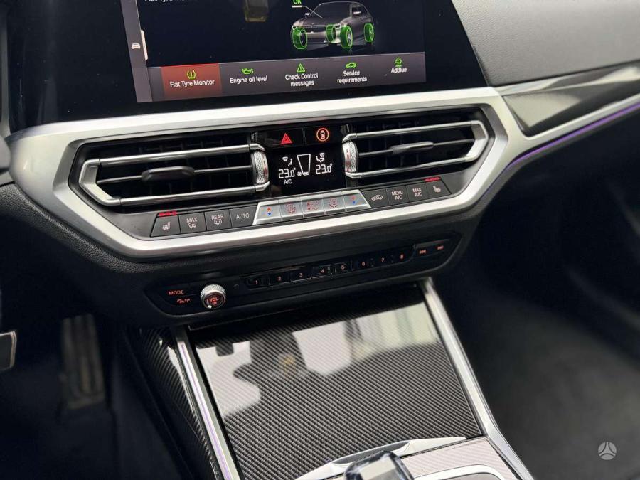 Balts BMW 320 2020 Viļņa, ar dzinēja tilpumu 2.00 L un nobraukumu 188 tūkst. km par 23000 €, foto 24 vietnē AUTOMOTO.COM.LV