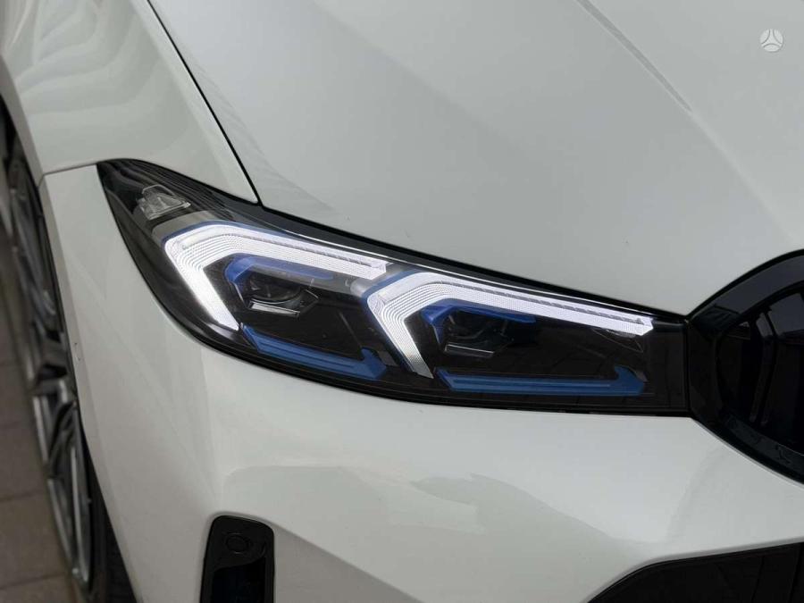 Balts BMW 320 2020 Viļņa, ar dzinēja tilpumu 2.00 L un nobraukumu 188 tūkst. km par 23000 €, foto 33 vietnē AUTOMOTO.COM.LV