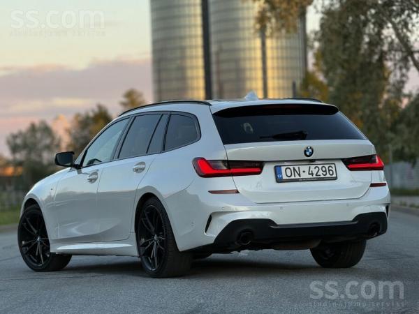 White BMW 320 2021 in Riga, with an engine capacity of 2.00 L and mileage of 202 thousand km for 21500 €, photo 6 on AUTOMOTO.COM.LV