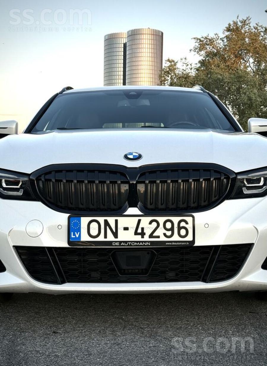 White BMW 320 2021 in Riga, with an engine capacity of 2.00 L and mileage of 202 thousand km for 21500 €, photo 13 on AUTOMOTO.COM.LV