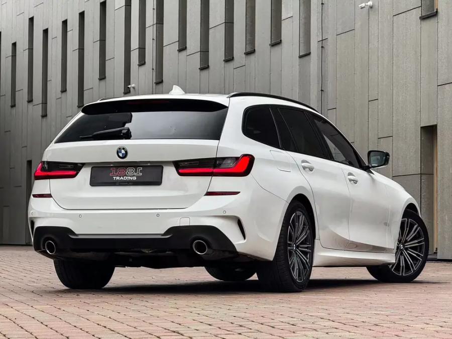 White BMW 320 2021 in Riga, with an engine capacity of 2.00 L and mileage of 170 thousand km for 21200 €, photo 6 on AUTOMOTO.COM.LV
