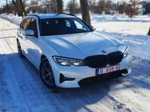 White BMW 320 2021 in Jelgava, with an engine capacity of 2.00 L and mileage of 228 thousand km for 17000 €, photo 3 on AUTOMOTO.COM.LV