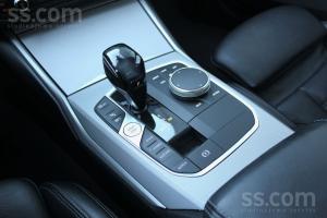 Balts BMW 320 2021 Liepāja, ar dzinēja tilpumu 2.00 L un nobraukumu 176 tūkst. km par 19800 €, foto 14 vietnē AUTOMOTO.COM.LV