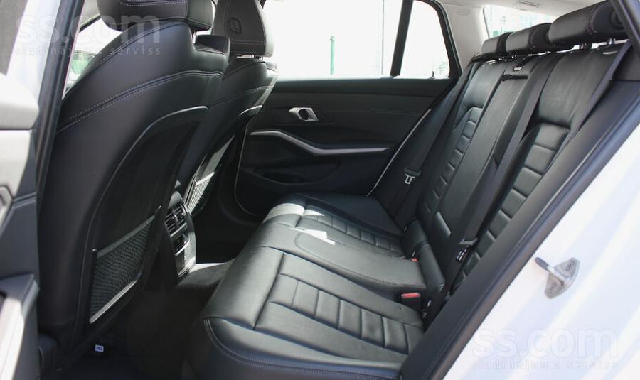 Balts BMW 320 2021 Liepāja, ar dzinēja tilpumu 2.00 L un nobraukumu 176 tūkst. km par 19900 €, foto 11 vietnē AUTOMOTO.COM.LV
