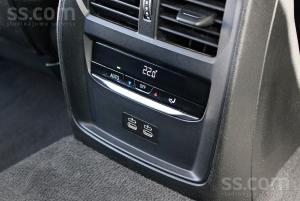 Balts BMW 320 2021 Liepāja, ar dzinēja tilpumu 2.00 L un nobraukumu 176 tūkst. km par 19900 €, foto 13 vietnē AUTOMOTO.COM.LV
