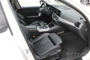 Balts BMW 320 2021 Liepāja, ar dzinēja tilpumu 2.00 L un nobraukumu 176 tūkst. km par 19900 €, foto 14 vietnē AUTOMOTO.COM.LV