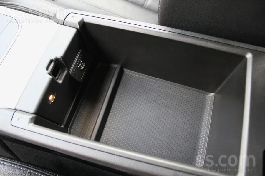Balts BMW 320 2021 Liepāja, ar dzinēja tilpumu 2.00 L un nobraukumu 176 tūkst. km par 19900 €, foto 18 vietnē AUTOMOTO.COM.LV